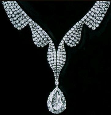 Nolādētie dimanti? - Spoki