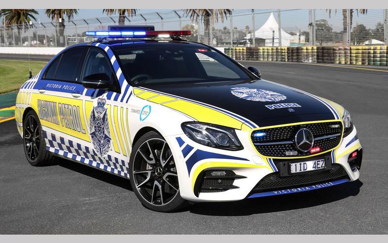 40 Interesantākie policijas auto pasaulē. - Spoki